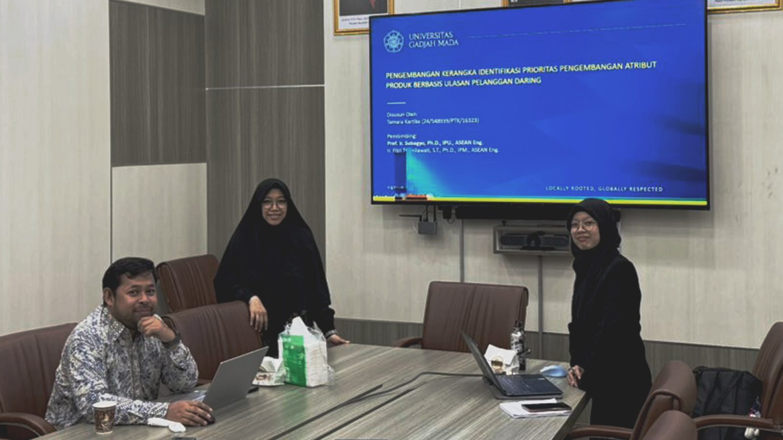 Tamara Kembangkan Kerangka Analisis Ulasan Pelanggan Berbasis Large ...